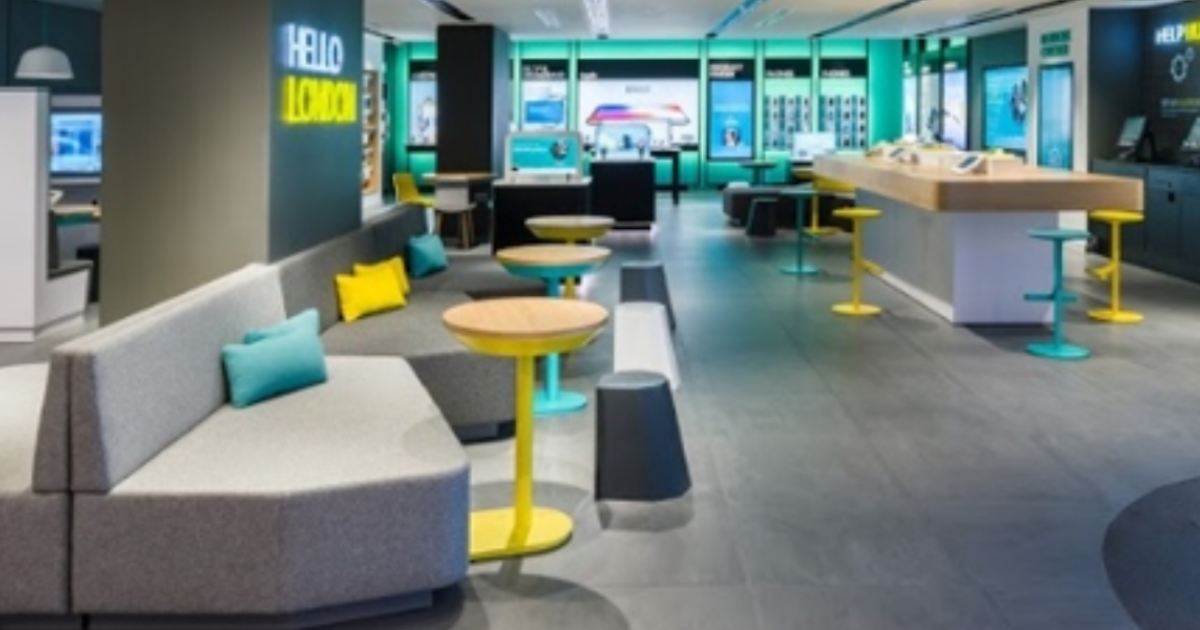 EE | Victoria Square